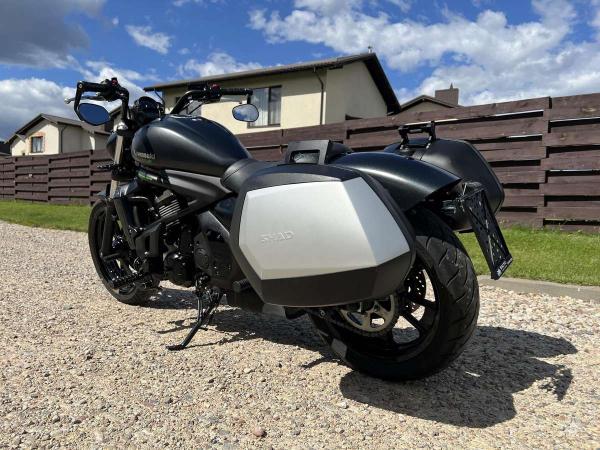 Black Kawasaki Vulcan 2016 in Vilnius, with an engine capacity of 0.65 L and mileage of 9 thousand km for 5250 €, photo 4 on AUTOMOTO.COM.LV