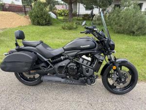 Black Kawasaki Vulcan 2021 in Vilnius, with an engine capacity of 0.65 L and mileage of 62 thousand km for 4600 €, photo 1 on AUTOMOTO.COM.LV