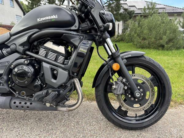 Black Kawasaki Vulcan 2021 in Vilnius, with an engine capacity of 0.65 L and mileage of 62 thousand km for 4600 €, photo 3 on AUTOMOTO.COM.LV
