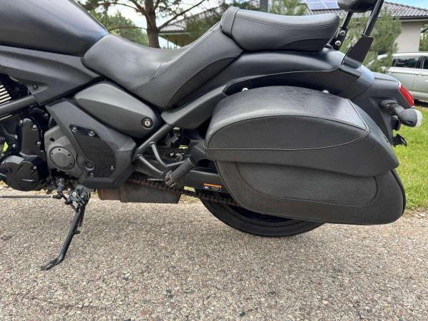 Black Kawasaki Vulcan 2021 in Vilnius, with an engine capacity of 0.65 L and mileage of 62 thousand km for 4600 €, photo 9 on AUTOMOTO.COM.LV