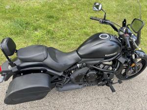 Black Kawasaki Vulcan 2021 in Vilnius, with an engine capacity of 0.65 L and mileage of 62 thousand km for 4600 €, photo 10 on AUTOMOTO.COM.LV