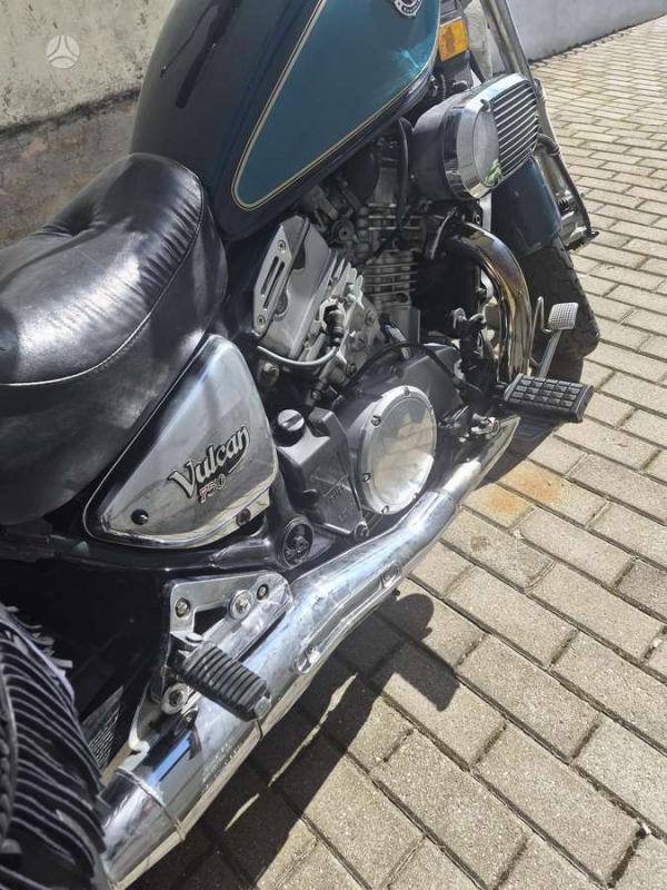 Kawasaki Vulcan 1993 in Joniskis, with an engine capacity of 0.75 L and mileage of 25 thousand km for 1500 €, photo 5 on AUTOMOTO.COM.LV