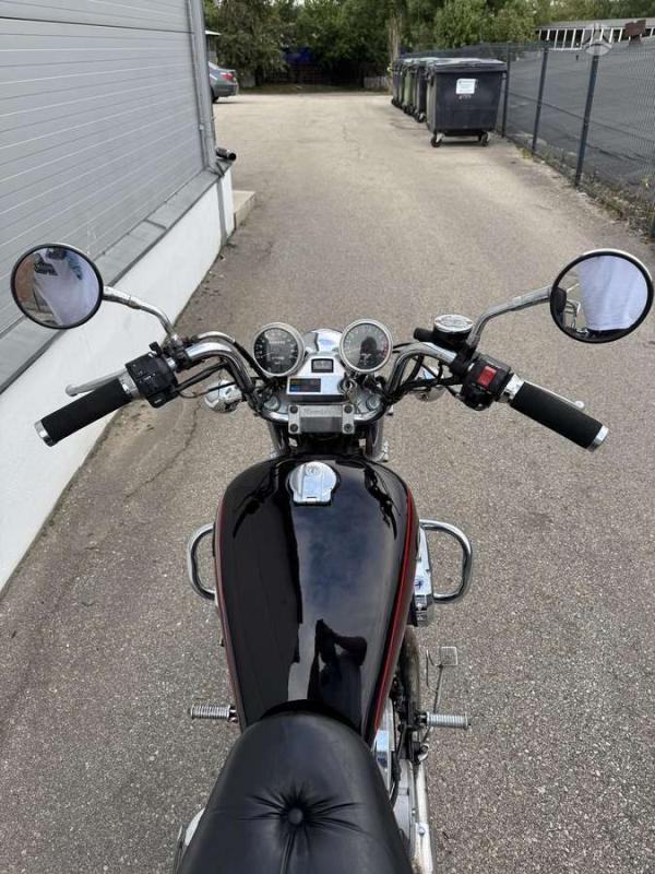 Kawasaki Vulcan 1994 in Vilnius, with an engine capacity of 0.75 L and mileage of 52 thousand km for 1250 €, photo 4 on AUTOMOTO.COM.LV
