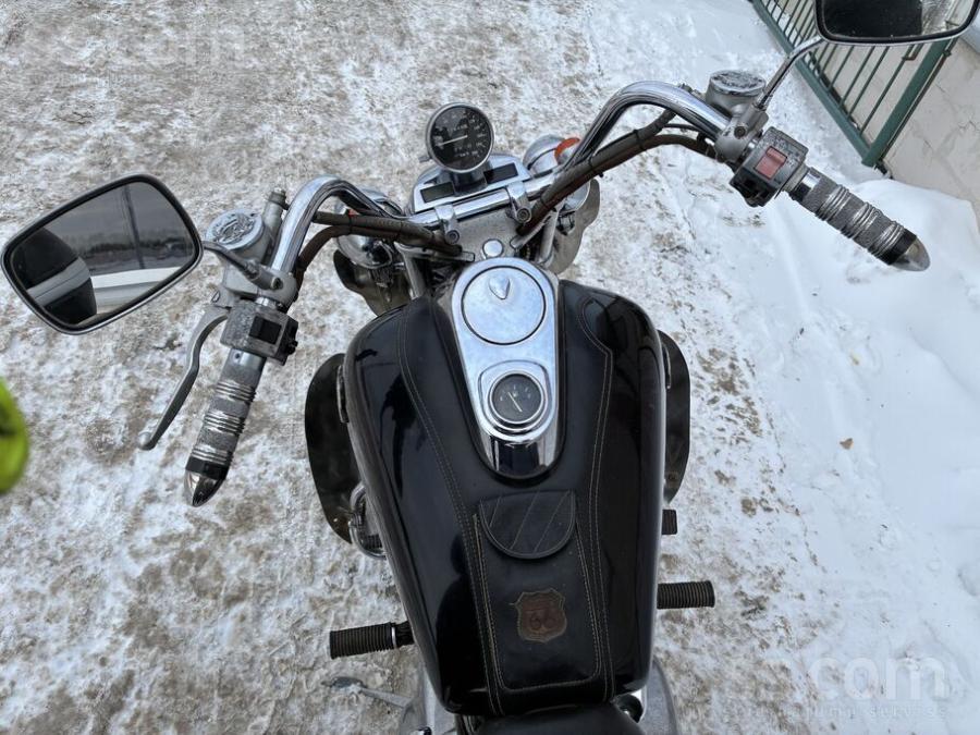 Kawasaki Vulcan 1995 Liepāja, ar dzinēja tilpumu 1.50 L un nobraukumu 0 tūkst. km par 1800 €, foto 4 vietnē AUTOMOTO.COM.LV
