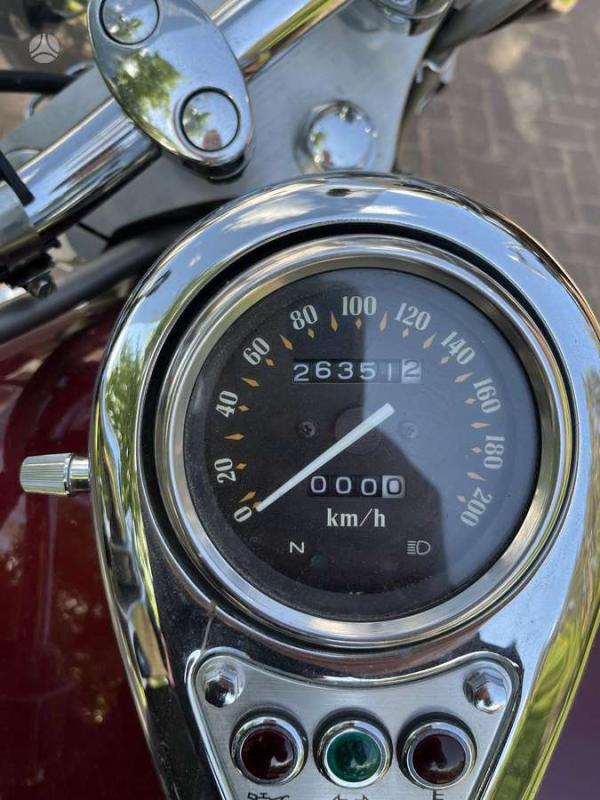Кавасаки Vulcan 2000 в Вильнюс, объемом двигателя 0.80 л и пробегом 27 тыс. км за 3000 €, фото 5 на AUTOMOTO.COM.LV