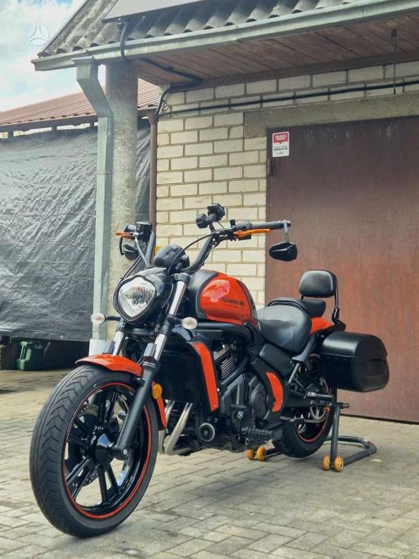 Kawasaki Vulcan 2018 Prienai vietnē Kawasaki Vulcan 2018 Prienai, ar dzinēja tilpumu 0.65 L un nobraukumu 10 tūkst. km par 5150 €, foto 5 vietnē AUTOMOTO.COM.LV