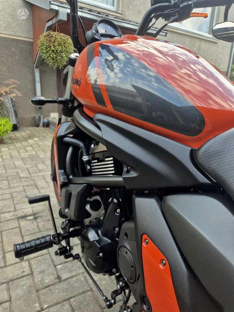 Kawasaki Vulcan 2018 Prienai, ar dzinēja tilpumu 0.65 L un nobraukumu 10 tūkst. km par 5150 €, foto 24 vietnē AUTOMOTO.COM.LV