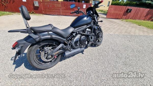 Black Kawasaki Vulcan S 2016 in Tallinn, with an engine capacity of 0.65 L and mileage of 16 thousand km for 5400 €, photo 3 on AUTOMOTO.COM.LV