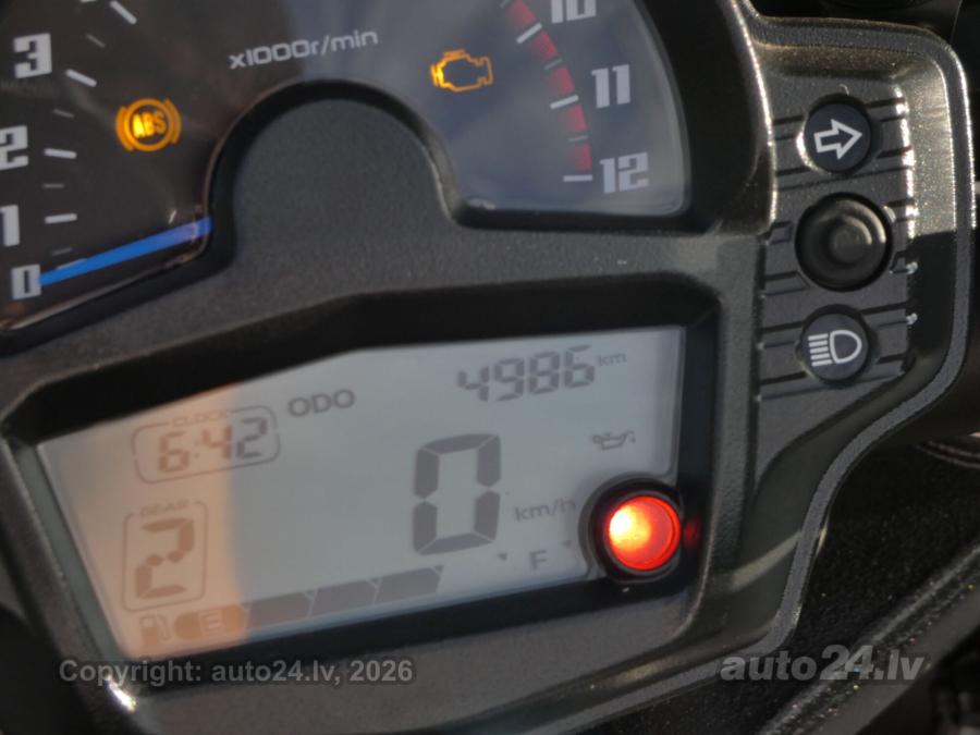 Черный Кавасаки Vulcan S 2020 в Таллин, объемом двигателя 0.65 л и пробегом 5 тыс. км за 5750 €, фото 7 на AUTOMOTO.COM.LV