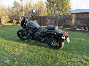 Black Kawasaki Vulcan S 2023 in Tallinn, with an engine capacity of 0.65 L and mileage of 733 thousand km for 6900 €, photo 4 on AUTOMOTO.COM.LV