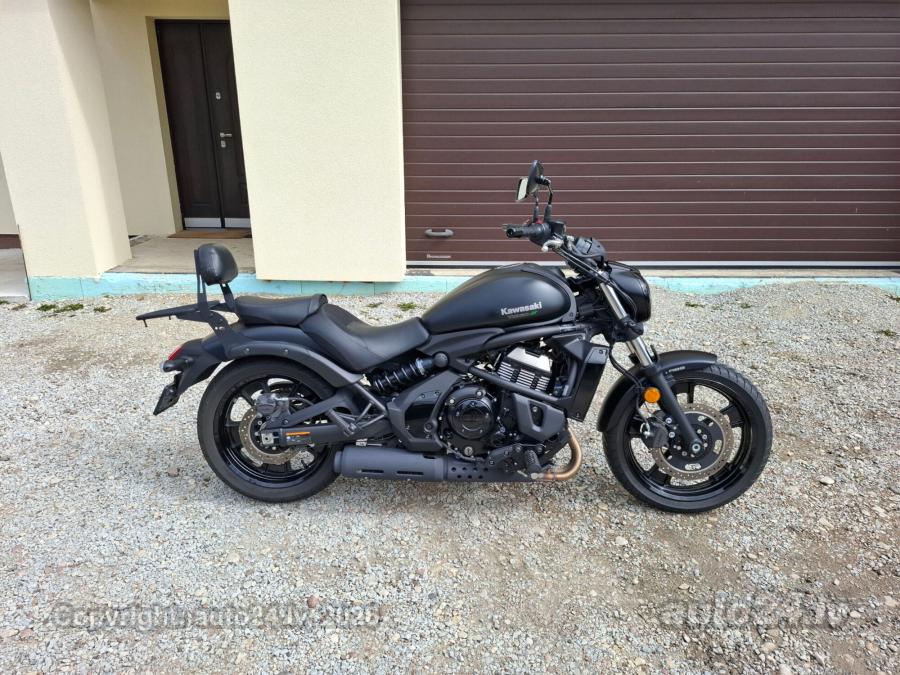 Black Kawasaki Vulcan S 2023 in Tallinn, with an engine capacity of 0.65 L and mileage of 4 thousand km for 5900 €, photo 4 on AUTOMOTO.COM.LV