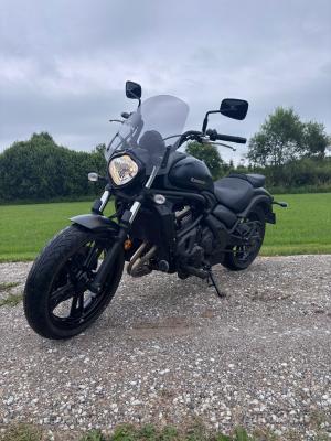Черный Кавасаки Vulcan S 2023 в Таллин, объемом двигателя 0.65 л и пробегом 9 тыс. км за 7099 €, фото  на AUTOMOTO.COM.LV