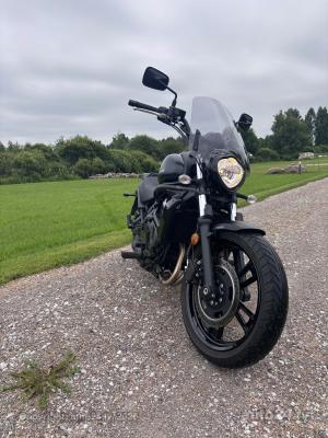 Черный Кавасаки Vulcan S 2023 в Таллин, объемом двигателя 0.65 л и пробегом 9 тыс. км за 7099 €, фото 3 на AUTOMOTO.COM.LV