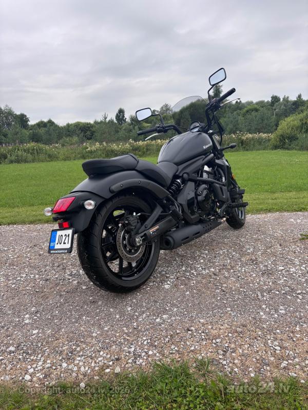 Black Kawasaki Vulcan S 2023 in Tallinn, with an engine capacity of 0.65 L and mileage of 9 thousand km for 7099 €, photo 3 on AUTOMOTO.COM.LV