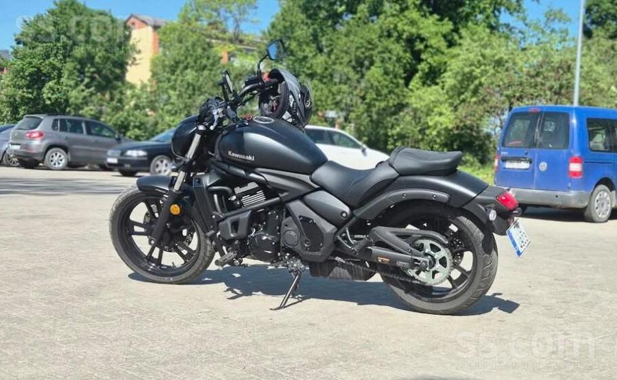 Kawasaki Vulcan S 2024 in Valmiera, with an engine capacity of 0.65 L and mileage of 0 thousand km for 6350 €, photo 5 on AUTOMOTO.COM.LV