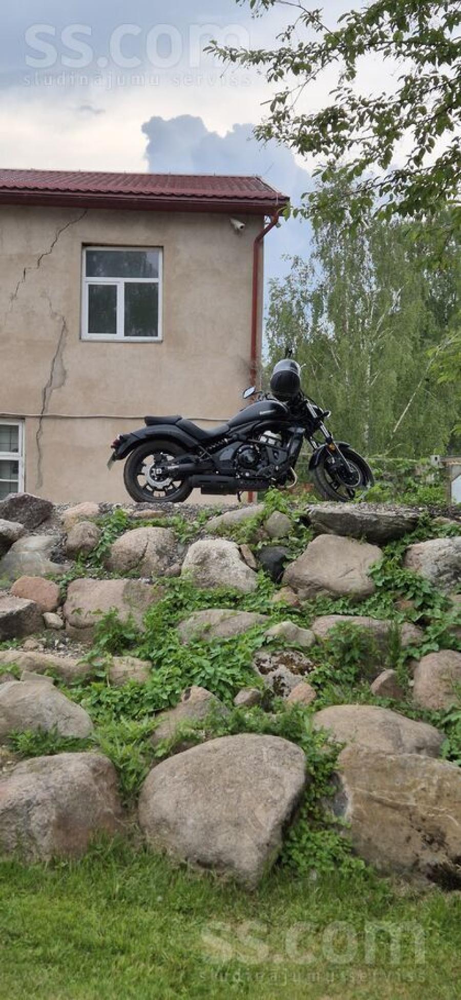 Kawasaki Vulcan S 2024 in Valmiera, with an engine capacity of 0.65 L and mileage of 0 thousand km for 6350 €, photo 6 on AUTOMOTO.COM.LV