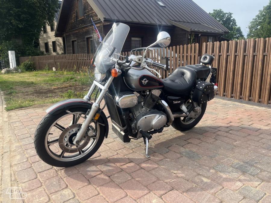 Melns Kawasaki Vulkan 1990 Trakai, ar dzinēja tilpumu 1.47 L un nobraukumu 26 tūkst. km par 2100 €, foto 4 vietnē AUTOMOTO.COM.LV