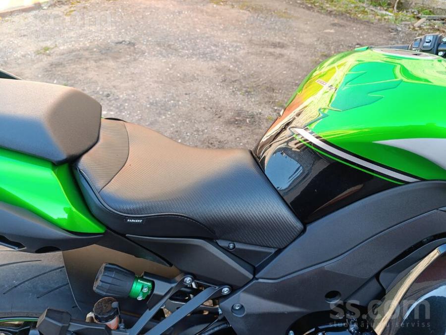 Kawasaki Z 1000SX 2010 Daugavpils, ar dzinēja tilpumu 1.04 L un nobraukumu 0 tūkst. km par 6500 €, foto 7 vietnē AUTOMOTO.COM.LV