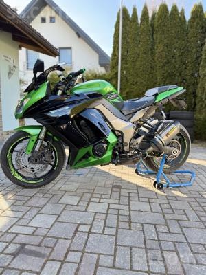 Кавасаки Z 1000SX 2011 в Рига, объемом двигателя 1.00 л и пробегом 0 тыс. км за 6000 €, фото 8 на AUTOMOTO.COM.LV