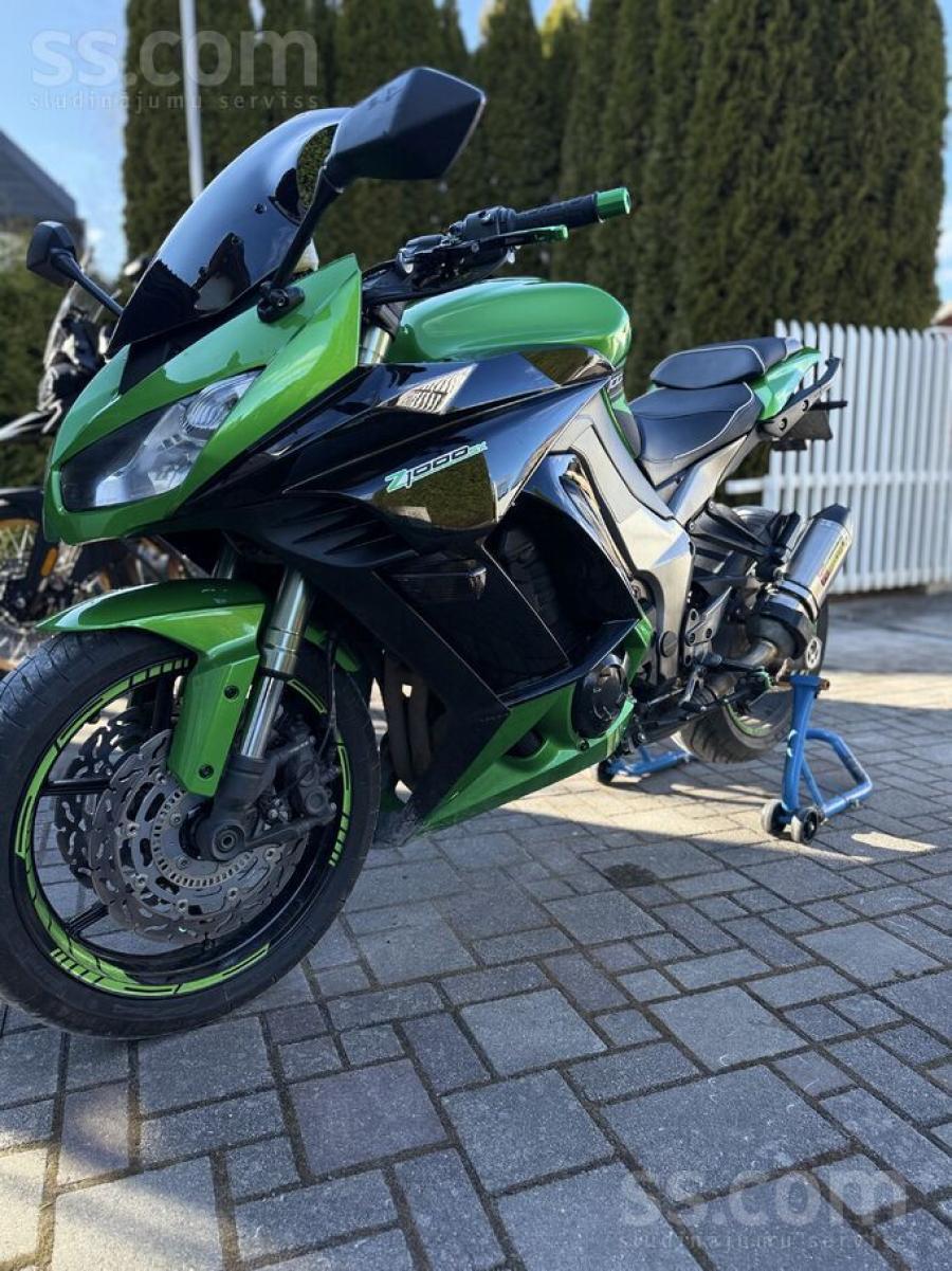 Кавасаки Z 1000SX 2011 в Рига, объемом двигателя 1.00 л и пробегом 0 тыс. км за 6000 €, фото 6 на AUTOMOTO.COM.LV