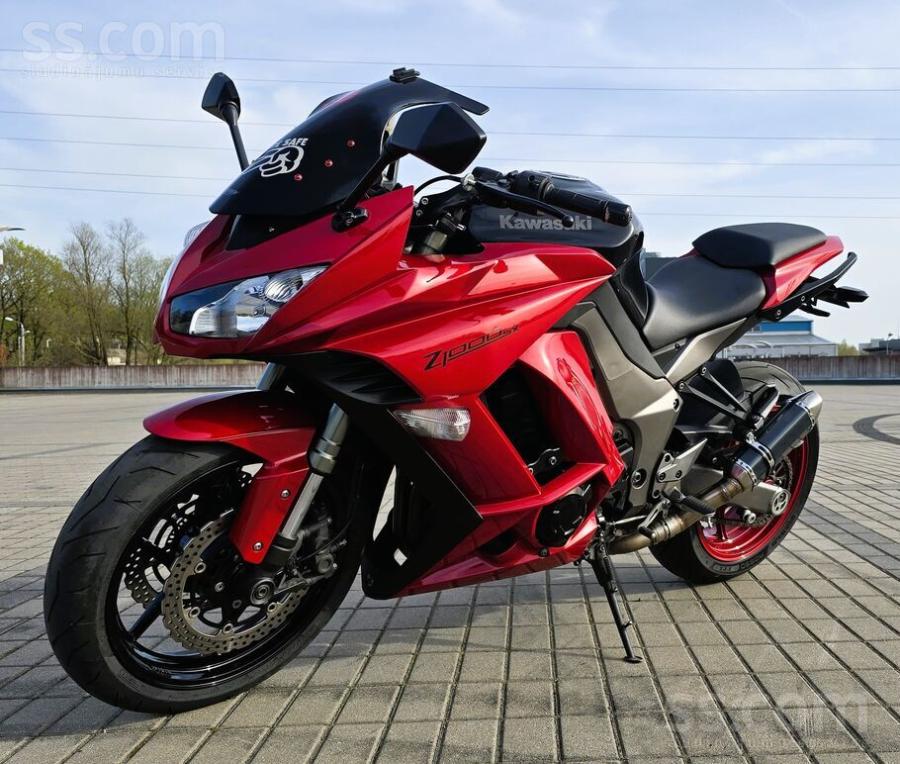 Kawasaki Z 1000SX 2011 in Riga, with an engine capacity of 1.04 L and mileage of 0 thousand km for 5500 €, photo 1 on AUTOMOTO.COM.LV