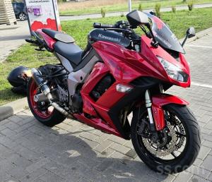Kawasaki Z 1000SX 2011 in Riga, with an engine capacity of 1.04 L and mileage of 0 thousand km for 5500 €, photo 4 on AUTOMOTO.COM.LV