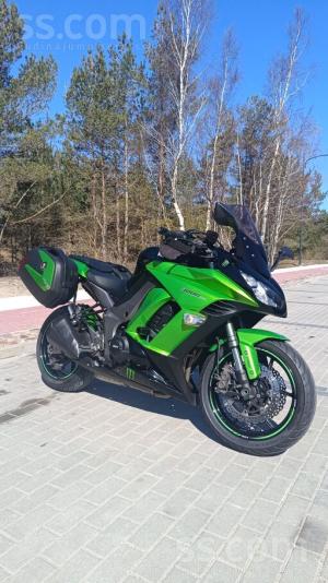 Kawasaki Z 1000SX 2011 in Ventspils, with an engine capacity of 1.00 L and mileage of 0 thousand km for 5800 €, photo  on AUTOMOTO.COM.LV