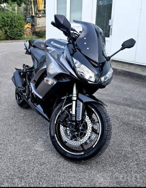 Kawasaki Z 1000SX 2013 in Riga, with an engine capacity of 1.00 L and mileage of 0 thousand km for 6500 €, photo  on AUTOMOTO.COM.LV