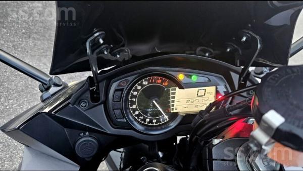 Кавасаки Z 1000SX 2013 в Рига, объемом двигателя 1.00 л и пробегом 0 тыс. км за 6500 €, фото 5 на AUTOMOTO.COM.LV