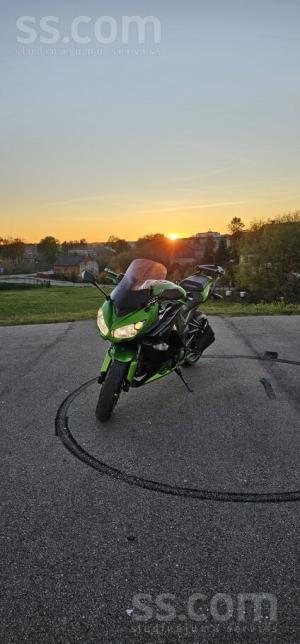 Kawasaki Z 1000SX 2013 Daugavpils, ar dzinēja tilpumu 1.04 L un nobraukumu 0 tūkst. km par 7000 €, foto 3 vietnē AUTOMOTO.COM.LV