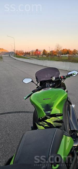Kawasaki Z 1000SX 2013 Daugavpils, ar dzinēja tilpumu 1.04 L un nobraukumu 0 tūkst. km par 7000 €, foto 4 vietnē AUTOMOTO.COM.LV