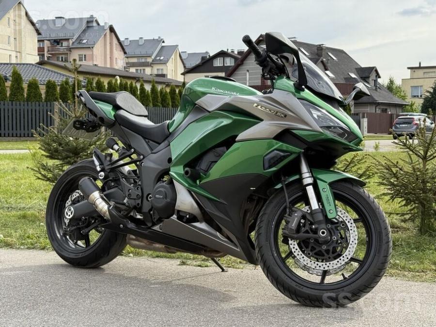 Кавасаки Z 1000SX 2018 в Рига, объемом двигателя 1.04 л и пробегом 0 тыс. км за 8000 €, фото 1 на AUTOMOTO.COM.LV