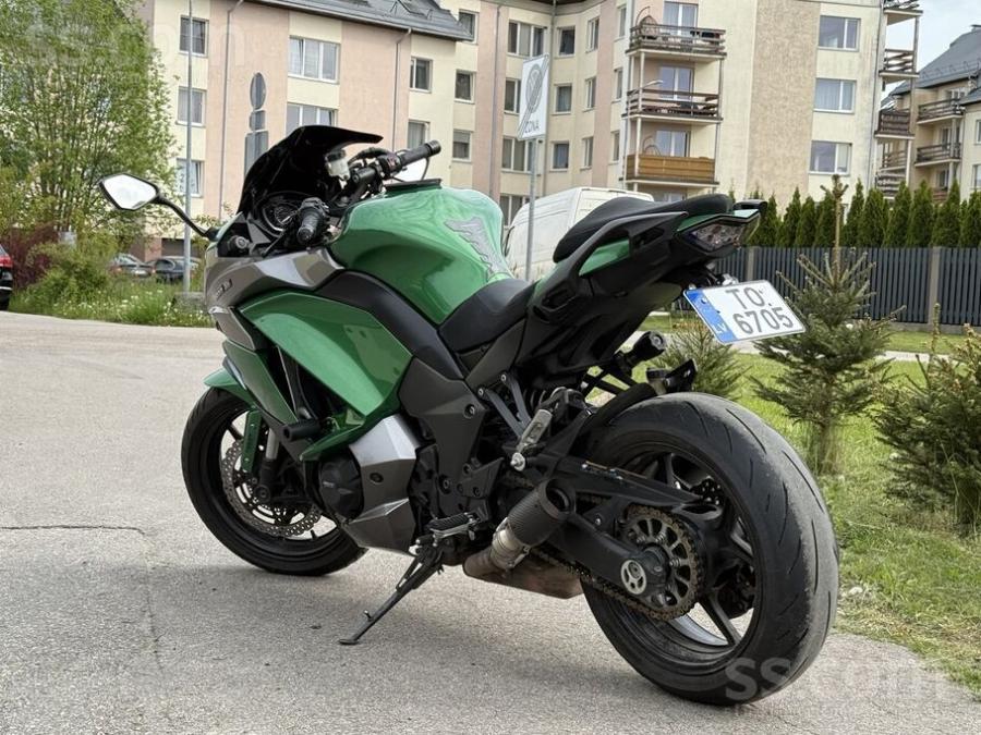 Кавасаки Z 1000SX 2018 в Рига, объемом двигателя 1.04 л и пробегом 0 тыс. км за 8000 €, фото 4 на AUTOMOTO.COM.LV