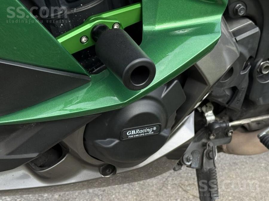 Кавасаки Z 1000SX 2018 в Рига, объемом двигателя 1.04 л и пробегом 0 тыс. км за 8000 €, фото 6 на AUTOMOTO.COM.LV