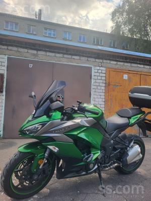 Kawasaki Z 1000SX 2018 in Riga, with an engine capacity of 1.00 L and mileage of 0 thousand km for 7200 €, photo 4 on AUTOMOTO.COM.LV