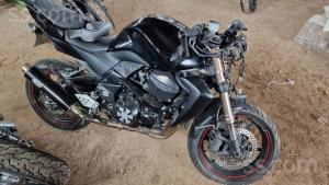 Kawasaki Z 750R 2011 Daugavpils, ar dzinēja tilpumu 0.75 L un nobraukumu 0 tūkst. km par 100 €, foto 6 vietnē AUTOMOTO.COM.LV