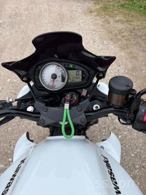 Kawasaki Z 750R 2012 Liepāja, ar dzinēja tilpumu 0.75 L un nobraukumu 0 tūkst. km par 4000 €, foto 5 vietnē AUTOMOTO.COM.LV