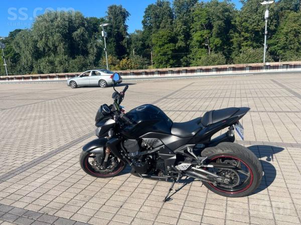 Кавасаки Z 750R 2012 в Рига, объемом двигателя 0.75 л и пробегом 0 тыс. км за 3500 €, фото 1 на AUTOMOTO.COM.LV