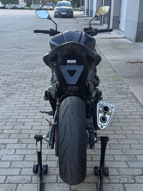 Melns Kawasaki Z 800 2014 Pērnava, ar dzinēja tilpumu 0.80 L un nobraukumu 26 tūkst. km par 4890 €, foto 6 vietnē AUTOMOTO.COM.LV