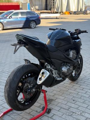 Черный Кавасаки Z 800 2015 в Пярну, объемом двигателя 0.80 л и пробегом 24 тыс. км за 5290 €, фото 6 на AUTOMOTO.COM.LV