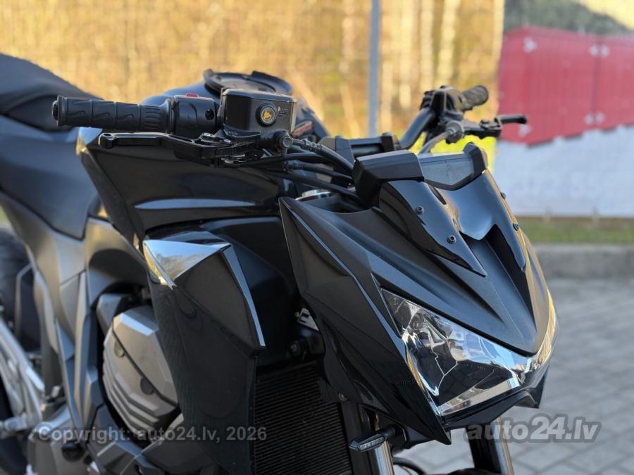Черный Кавасаки Z 800 2015 в Пярну, объемом двигателя 0.80 л и пробегом 24 тыс. км за 5290 €, фото 9 на AUTOMOTO.COM.LV