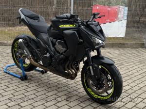 Black Kawasaki Z 800 2016 in Parnu, with an engine capacity of 0.80 L and mileage of 20 thousand km for 5290 €, photo 6 on AUTOMOTO.COM.LV