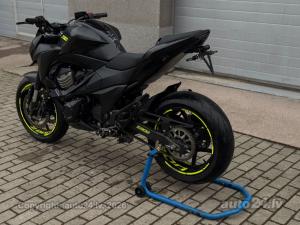 Black Kawasaki Z 800 2016 in Parnu, with an engine capacity of 0.80 L and mileage of 20 thousand km for 5290 €, photo 10 on AUTOMOTO.COM.LV