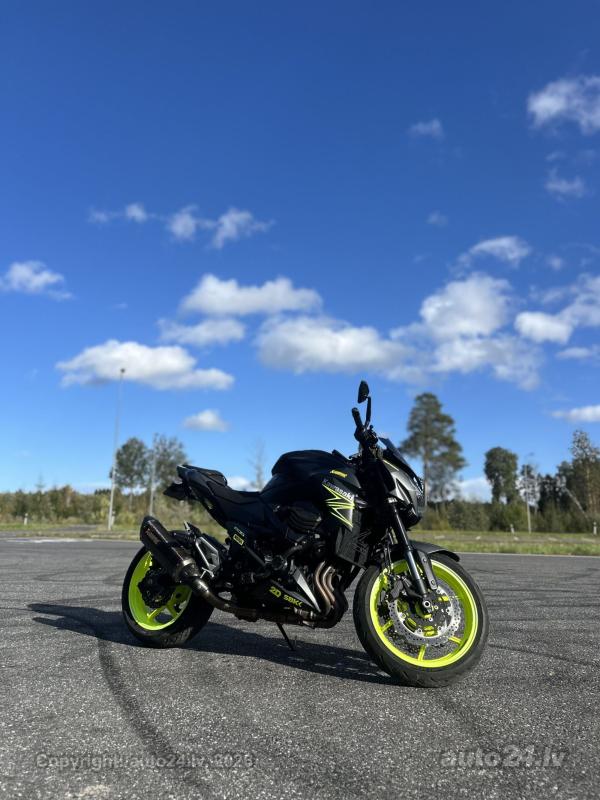 Grey Kawasaki Z 800 2016 in Tallinn, with an engine capacity of 0.81 L and mileage of 25 thousand km for 6000 €, photo 3 on AUTOMOTO.COM.LV