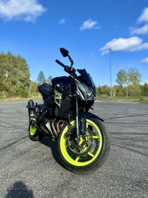 Pelēks Kawasaki Z 800 2016 Tallina, ar dzinēja tilpumu 0.81 L un nobraukumu 25 tūkst. km par 6000 €, foto 4 vietnē AUTOMOTO.COM.LV