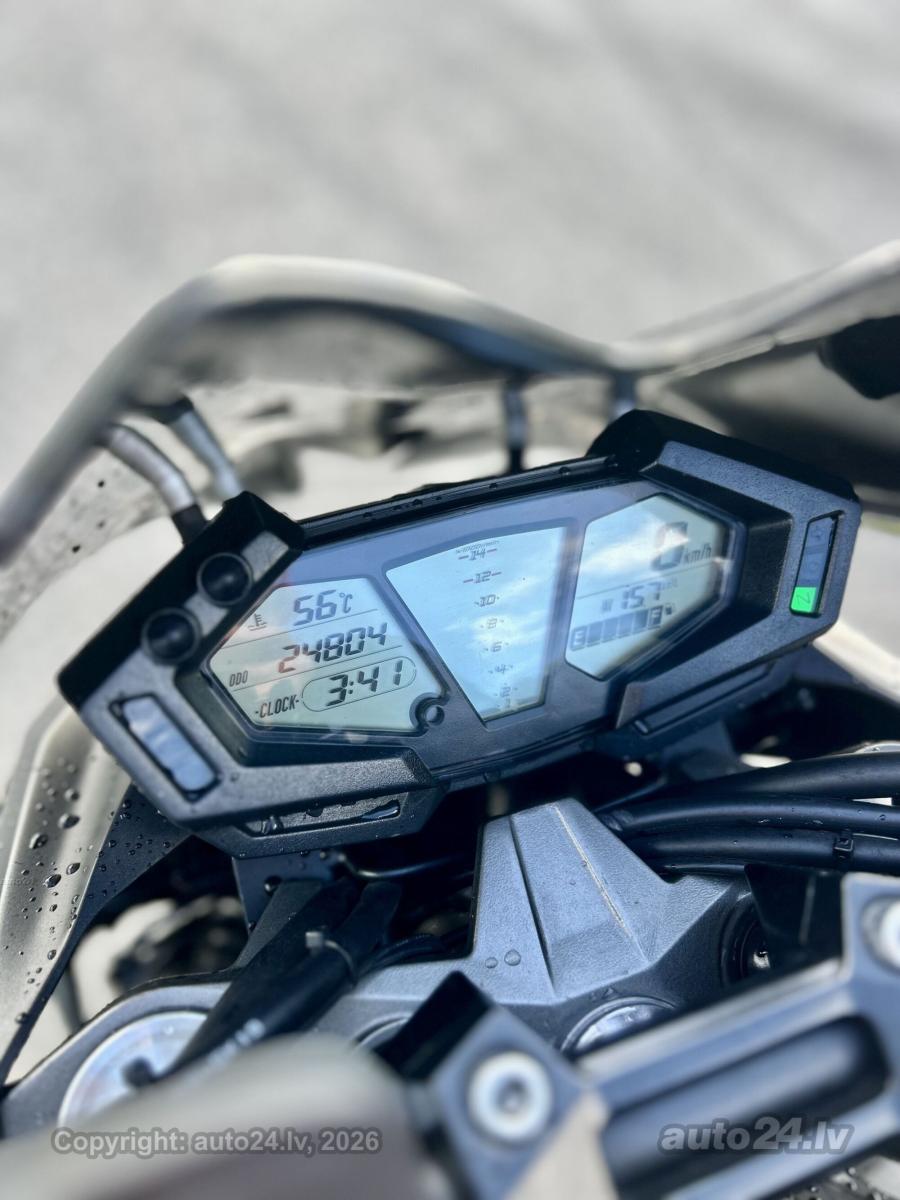 Pelēks Kawasaki Z 800 2016 Tallina, ar dzinēja tilpumu 0.81 L un nobraukumu 25 tūkst. km par 6000 €, foto 13 vietnē AUTOMOTO.COM.LV