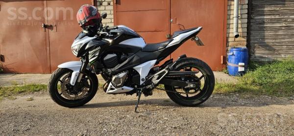 Kawasaki Z 800 2013 in Liepaja, with an engine capacity of 0.80 L and mileage of 0 thousand km for 4500 €, photo 3 on AUTOMOTO.COM.LV