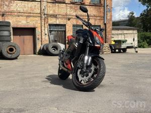 Кавасаки Z 800 2013 в Рига, объемом двигателя 0.80 л и пробегом 0 тыс. км за 4900 €, фото 4 на AUTOMOTO.COM.LV