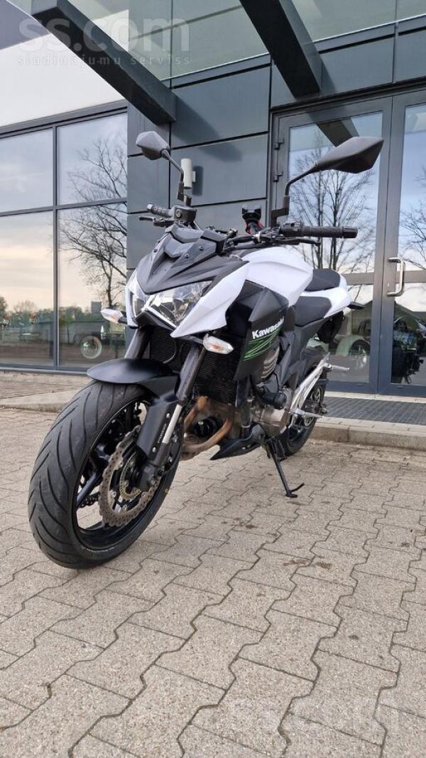 Kawasaki Z 800 2014 Dobele, ar dzinēja tilpumu 0.80 L un nobraukumu 0 tūkst. km par 5800 €, foto 3 vietnē AUTOMOTO.COM.LV