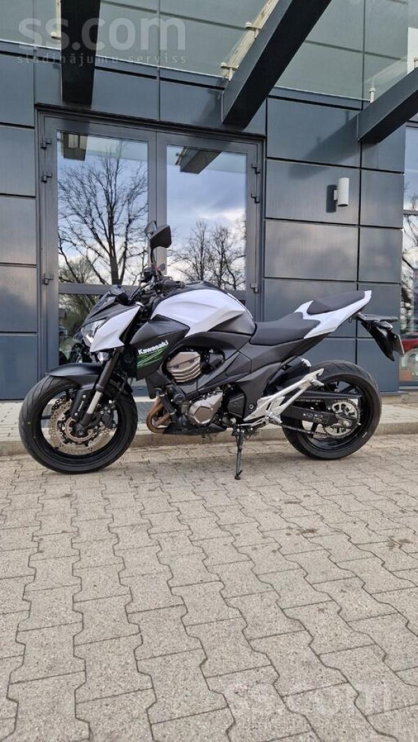 Kawasaki Z 800 2014 Dobele, ar dzinēja tilpumu 0.80 L un nobraukumu 0 tūkst. km par 5800 €, foto 4 vietnē AUTOMOTO.COM.LV